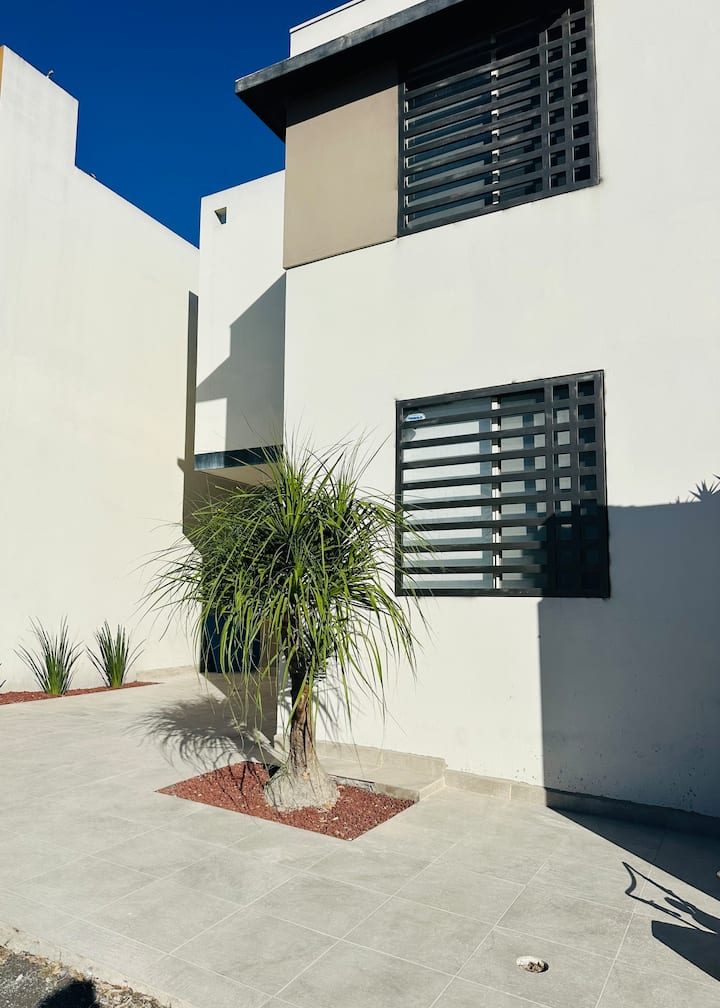 Confortable Casa Cerca Del Aeropuerto. - Jalisco