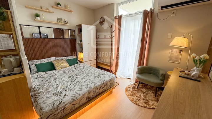 Home Comfort Studio Near Airport W/ Street View - Lapu-Lapu City