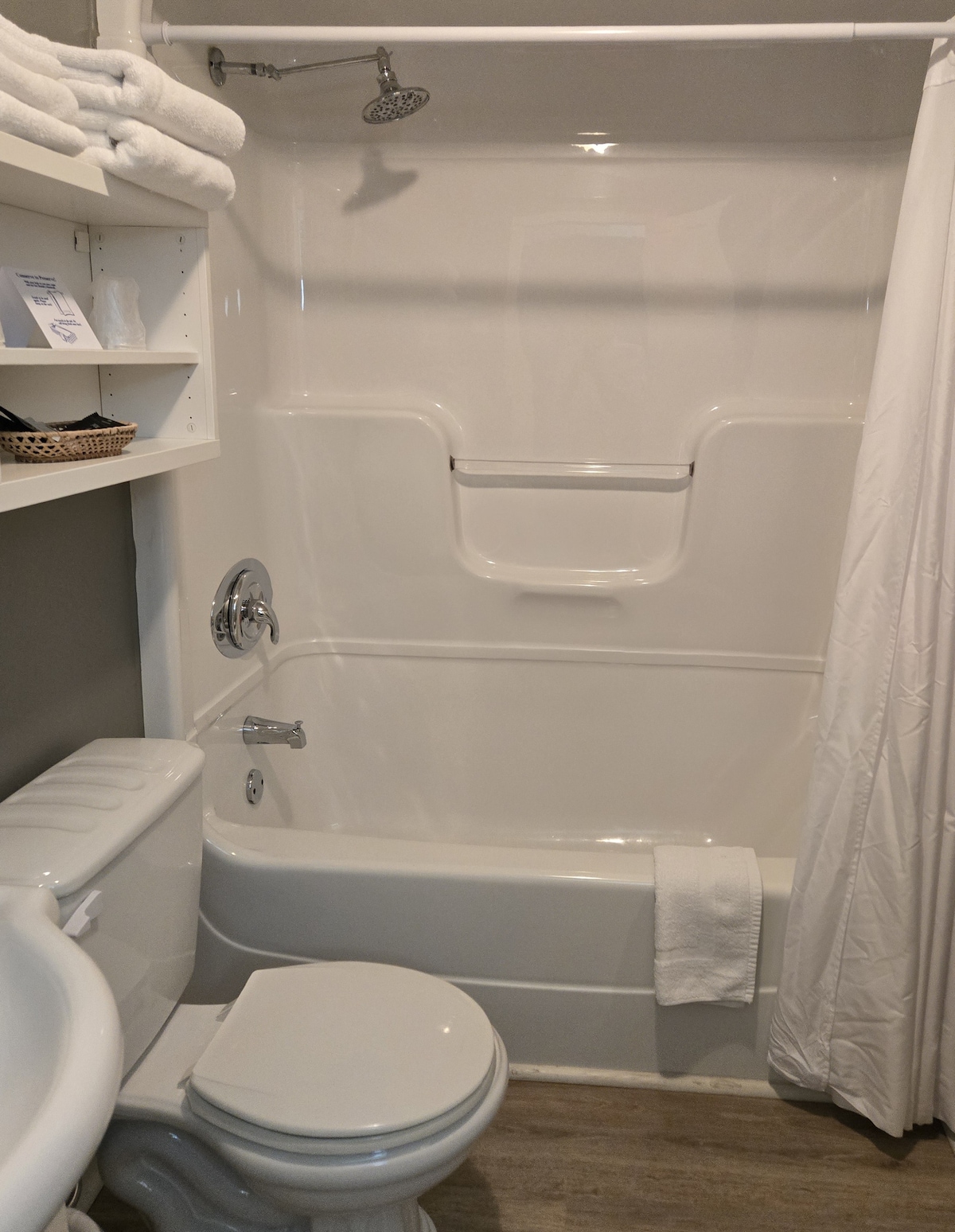 Seawinds 9 - Standardzimmer mit 2 Doppelbetten - Wohnungen zur Miete in ...