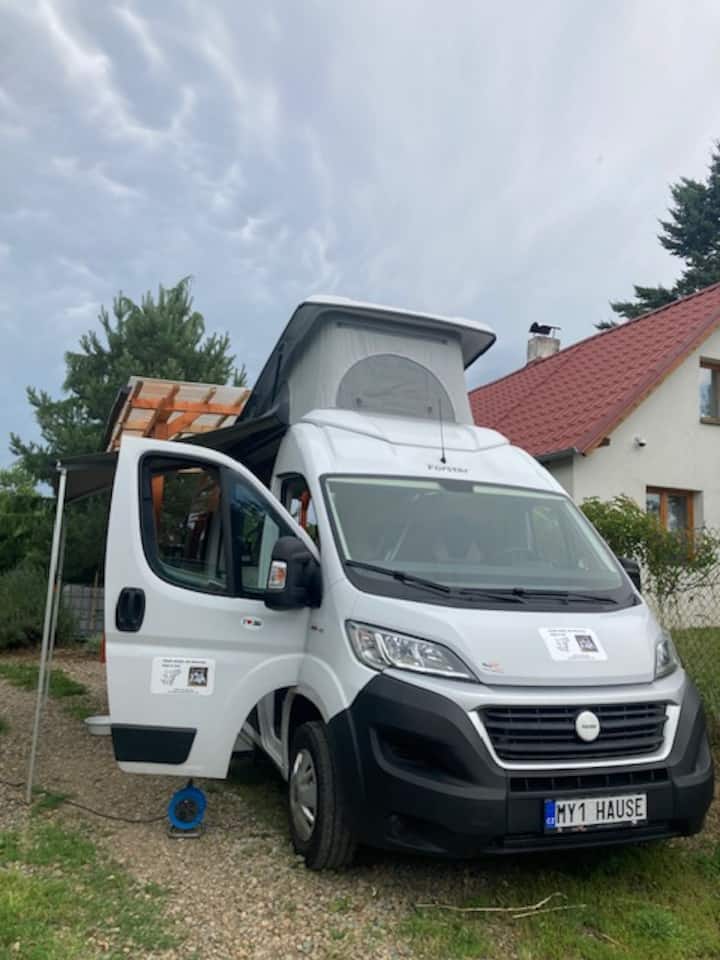 Malý Ale šIkovný, 540cm, 4os Na Jízdu I Spaní - Brno