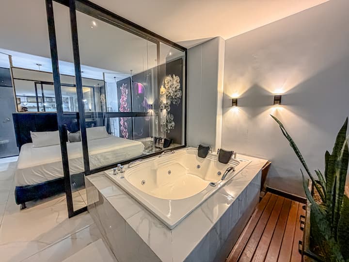 Luxury Apto @Lleras Park/jacuzzi/ac/1 Min Provenza - Medellín, Colombia