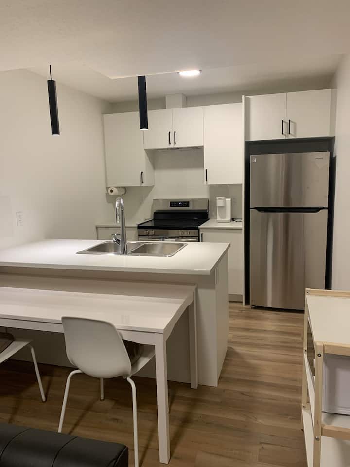 Hana And Nate’s Place - St. Albert