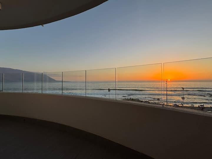 Despierta Frente Al Mar: Diseño Y Exclusividad - Iquique