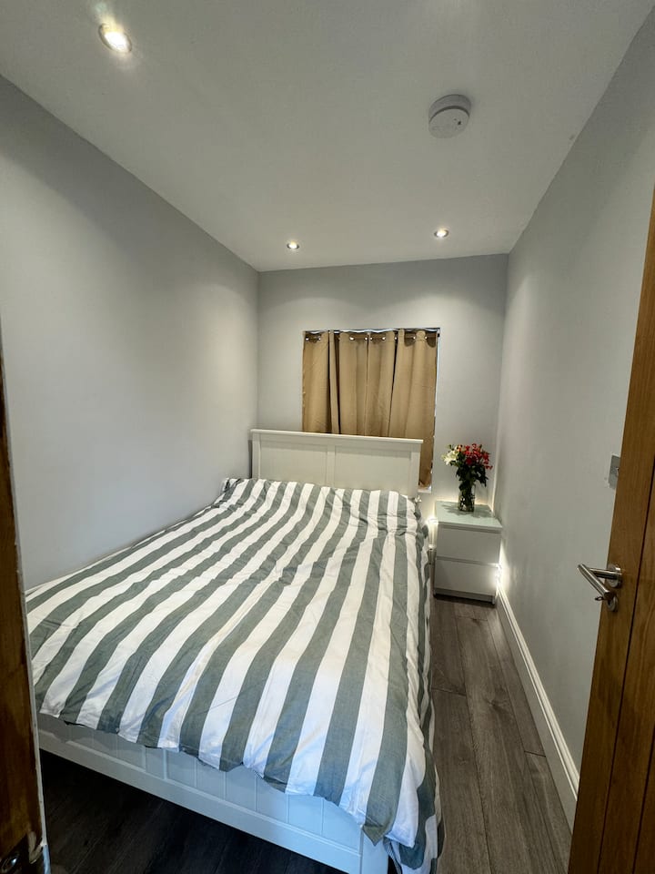 1 Bed Apartment - Oxford