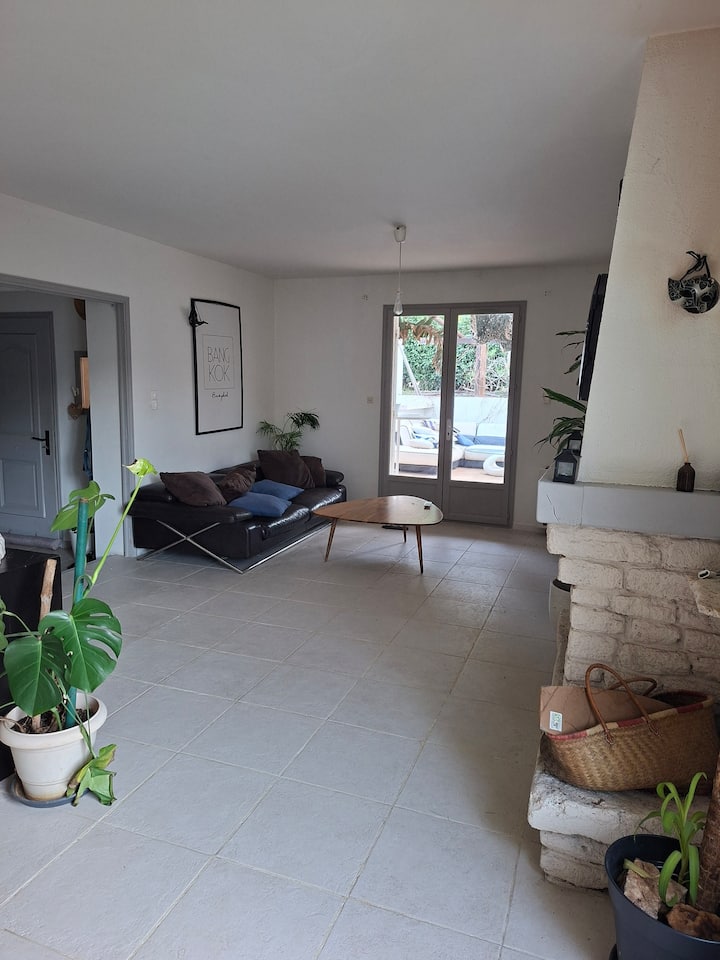 Villa Côte Bleue : Calanque Et Rando En Colline - Carry-le-Rouet