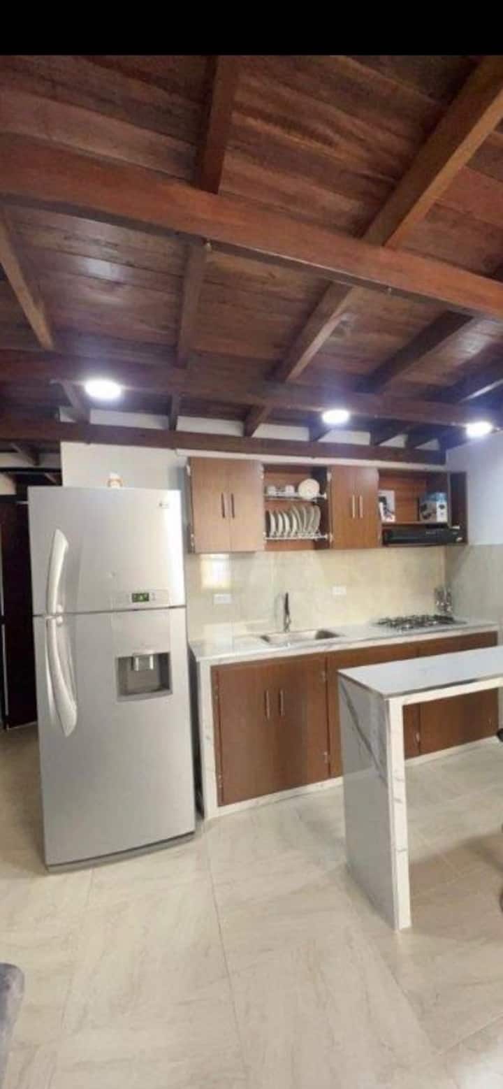 Agradable Casa Al Lado Basílica De Buga - Buga