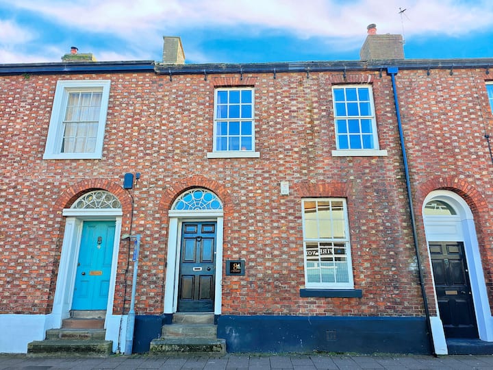 Cosy Georgian 3 Bedroom Town House - Carlisle