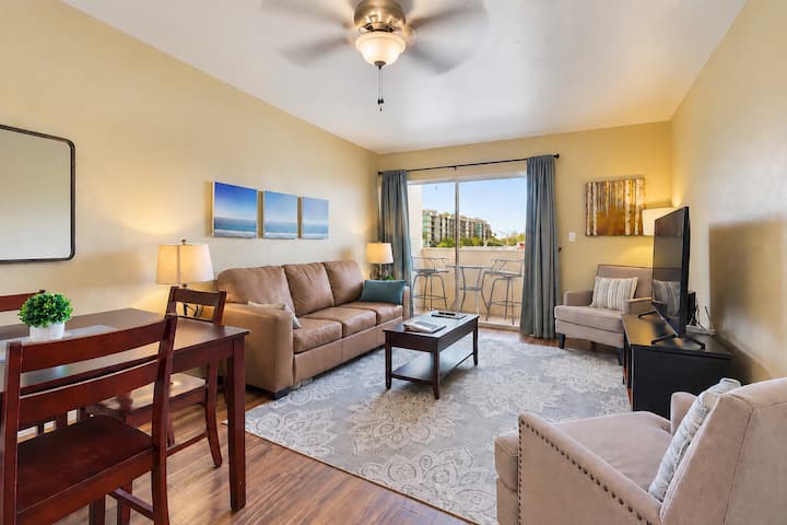Welcoming 1br 2nd-floor | Balcony | Pool - Scottsdale, AZ