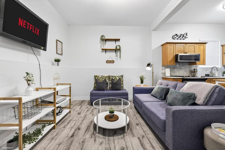 Cozy 2br Suite Near Trails & Parks - Maple Ridge