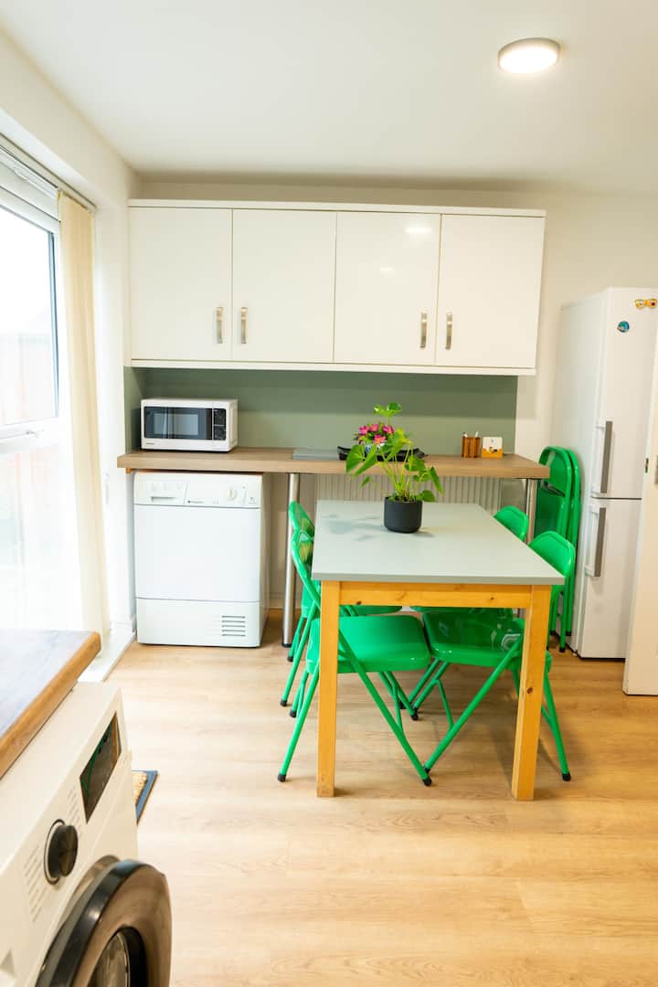 Bedford Mk 40 2 I Br Flat | Zip&link | Parking - Bedford