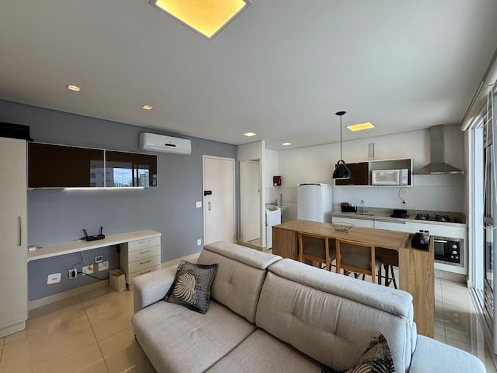 Confortável E Prático Apto Ao Lado Pq Vaca Brava - Goiânia