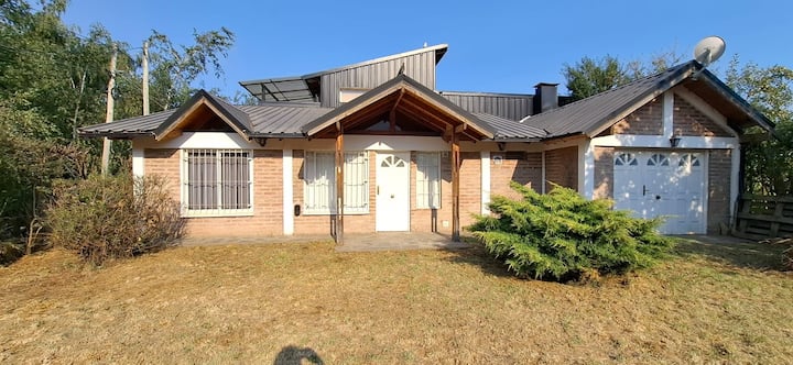 Una Casa Completa, Para Descansar. - El Bolsón