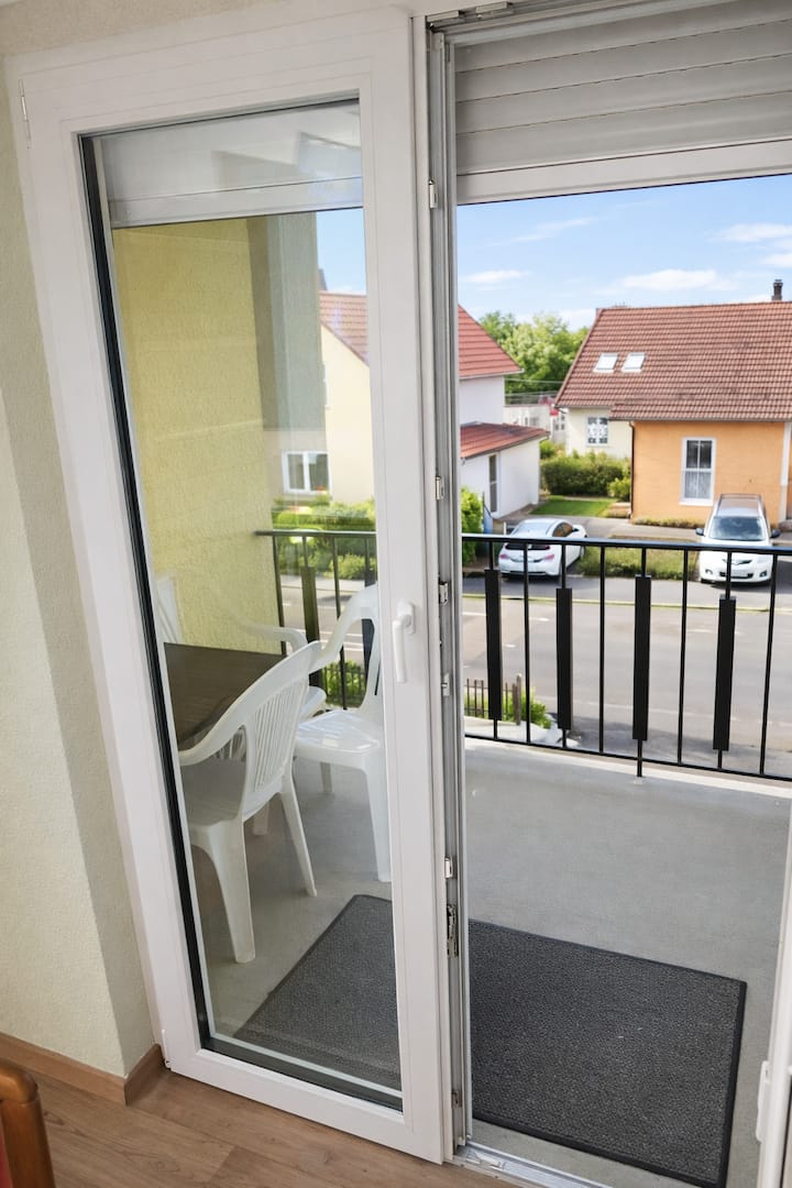 Große Wohnung Büchenbeuren Nähe Flughafen Hahn - Zell (Mosel)