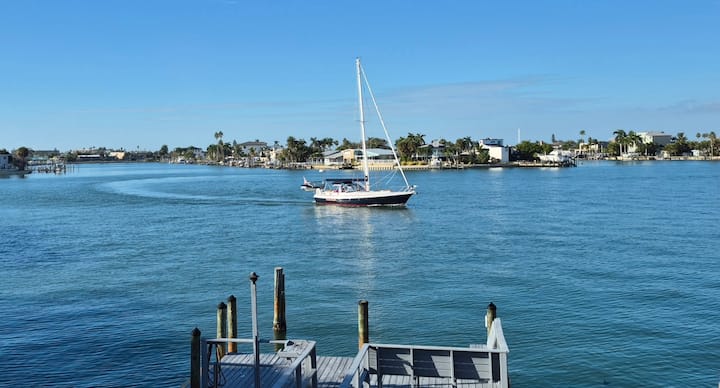 Bayview Bungalow - South Pasadena, FL