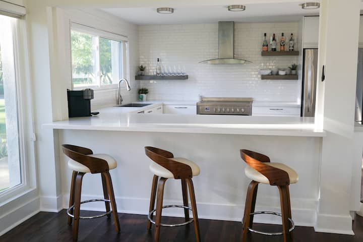 Modern Mission Hills Retreat: Escape & Relax - Rancho Mirage, CA