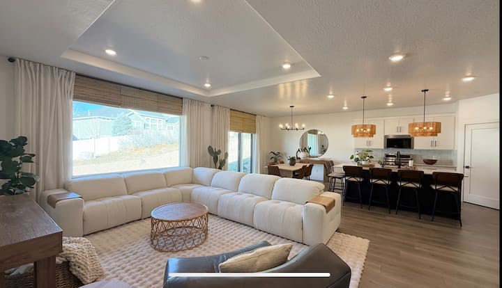 Lehi Lux 360 Views-lakes-ski-golf-food-tech-pb-spa - Lehi, UT