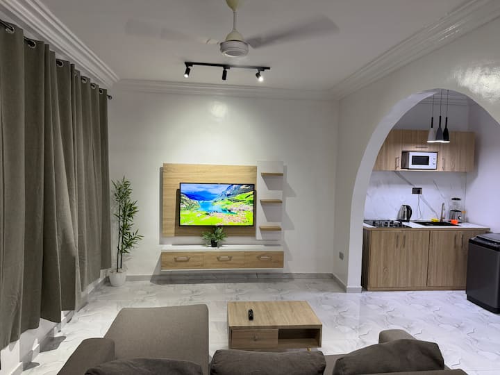 Modern One Bedroom With A Huge Living Room - Ghana