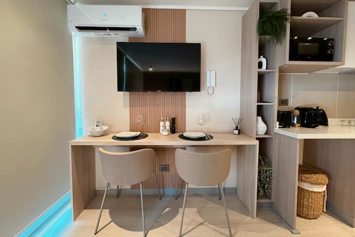 Dpto. 1d/1b + Ac + Wifi + Metro Santa Lucía - Chile