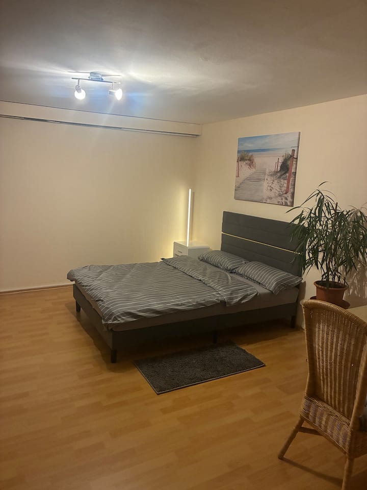 Apartment An Der Messe Und Flughafen Düsseldorf - Düsseldorf