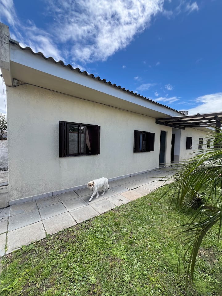 Casa Residencial Zeus P/3-4 Pessoas - Tramandaí