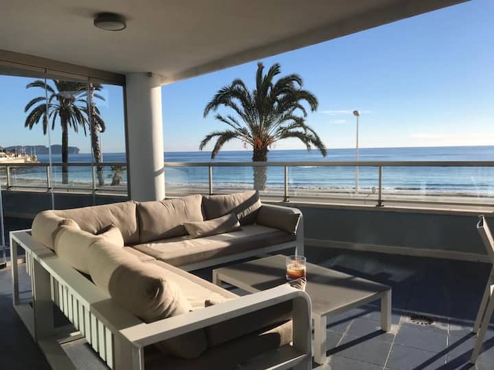 Beautiful 3 Bedroom Beach Front Calpe Apartment - Calp