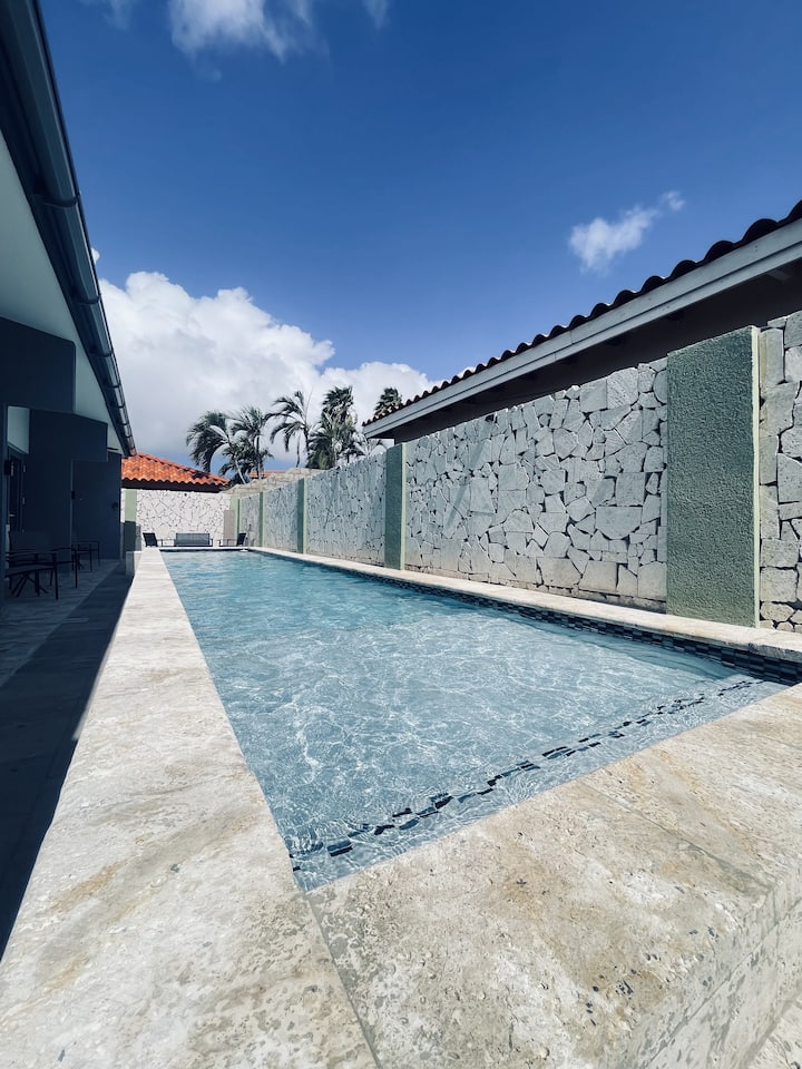 Sealevel Apt 4,luxury Apartment 5 Min To The Beach - Aruba