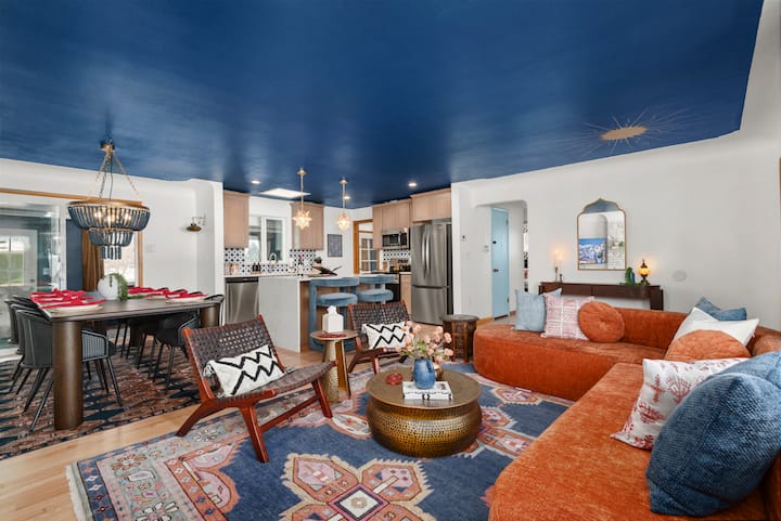 Moroccan Escape | Firepit, Games & Dual Lounges - Arvada, CO