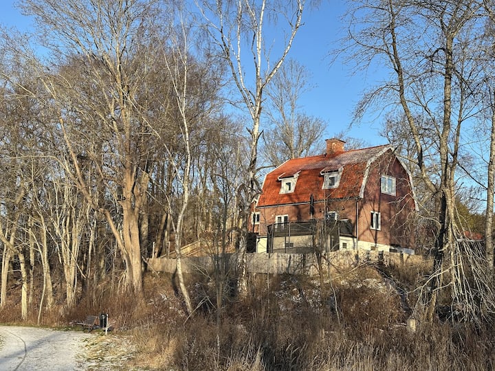 Villa Med 3 Sovrum Nära Natur Och Stockholm City. - Stockholm