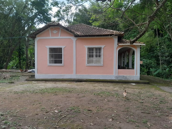 Sítio Modesto Com Trilha  Mobília  Churrasqueira - Nova Iguaçu