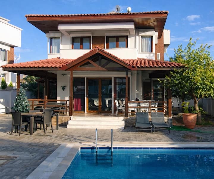 Casa Olive~ ÖZel Isıtmalı Havuzlu Müstakil Villa - Belek