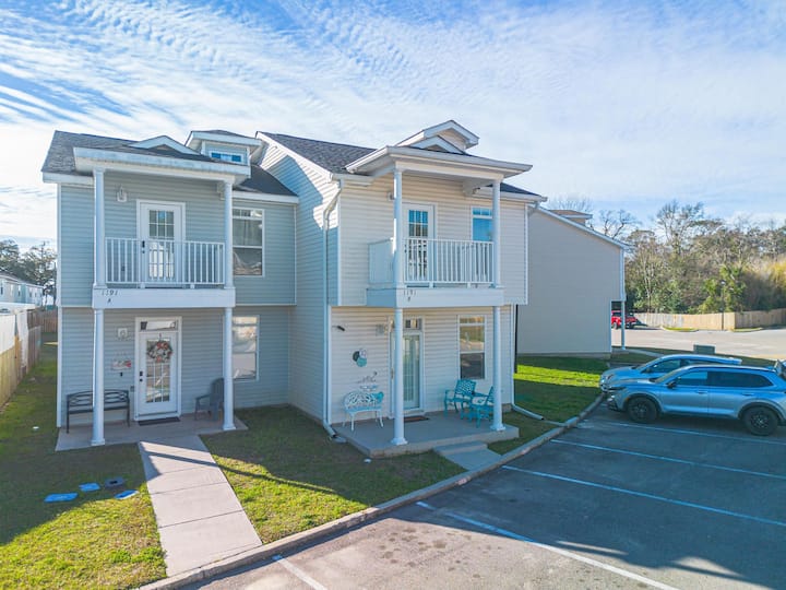 Two King Suites - Pool - Short Walk To The Beach - Gulfport, MS