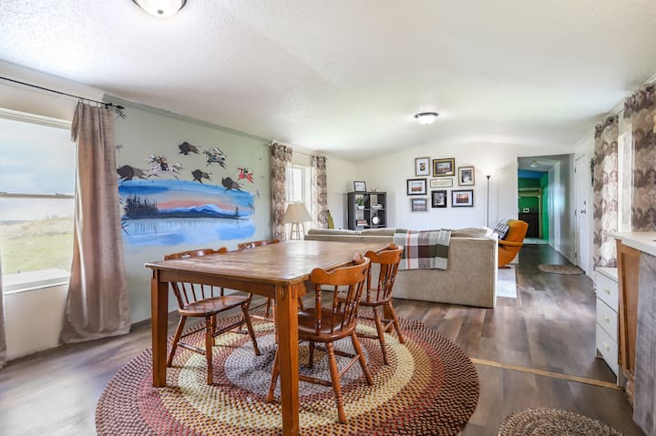 Hunting & Fishing Cabin Near Devils Lake - North Dakota