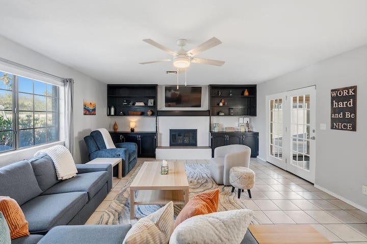Cozy Family Home - Tucson, AZ