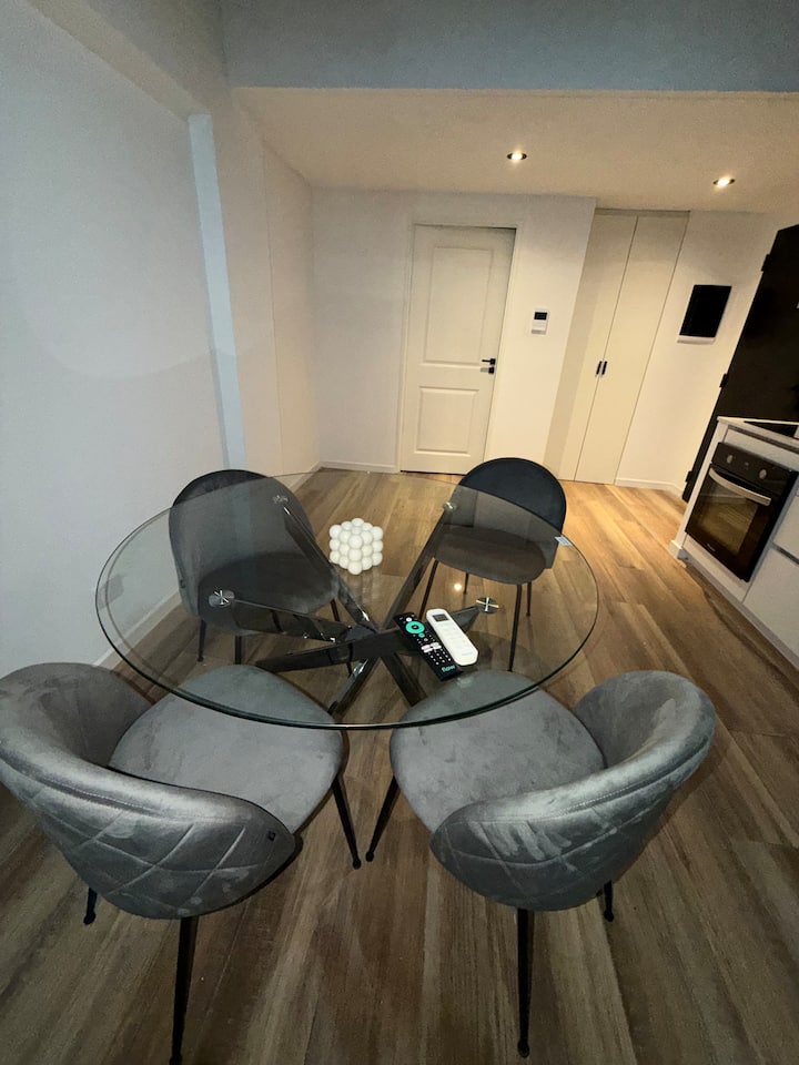 Amplio Monoambiente En La Zona De Palermo - Argentina