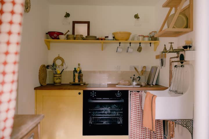 Cottage Garden Escape - Devizes