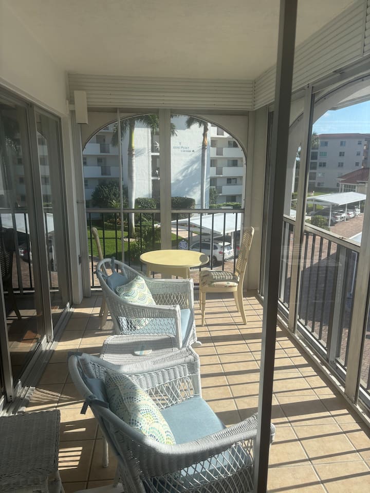 High Point Player - Naples, FL