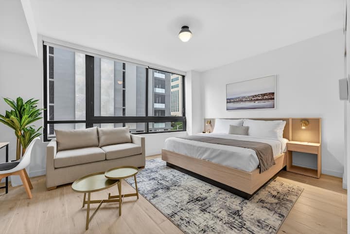 Modern Luxe Downtown Stay - Miami