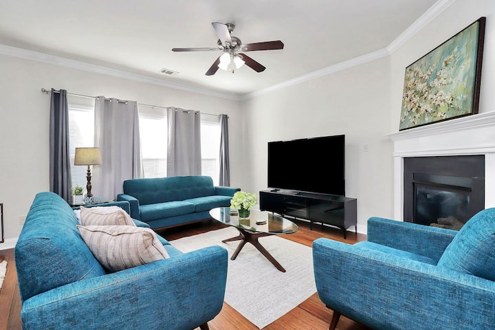 Home Away From Home That Sleeps 8 Peacefully! - Lake Wylie, SC