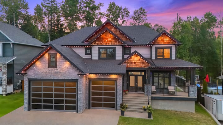 Welcome To Hearthside Estate, With A New Host! - Prince George