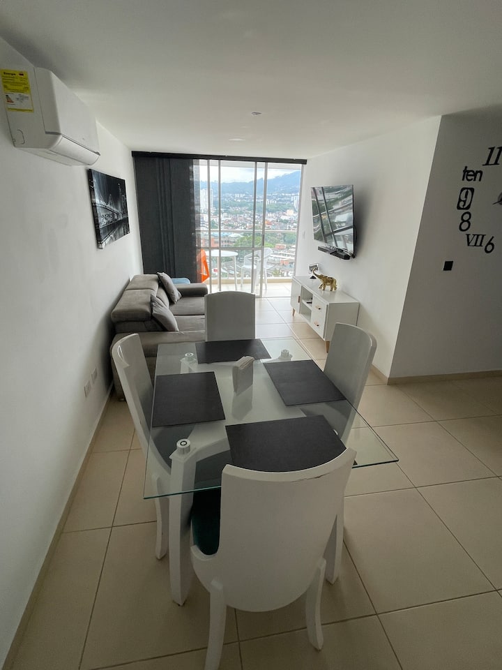 Apartamento Con Aire Acondicionado, Wifi, Parking. - Marsella