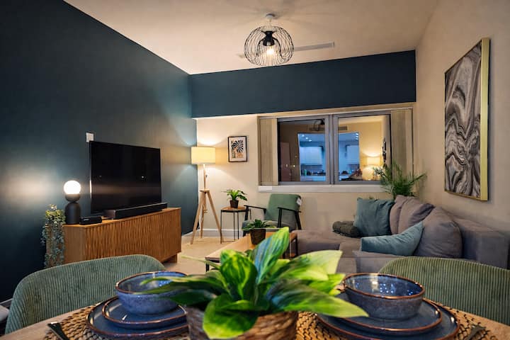 2bed Flat| Contractor|central Mk|parking | Sleeps5 - Milton Keynes