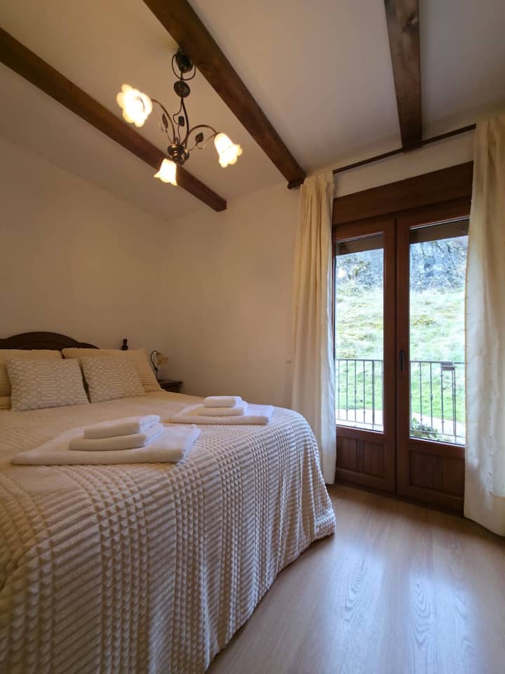 Casa Rural Raíces Del Alto Tajo - Zaorejas