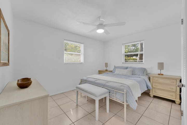 Stuart Local Retreat - Stuart, FL