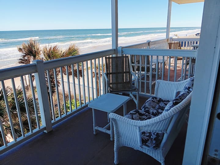 Oceanfront 1 Bdrm W/balcony, Pool, Hot Tub & More - オーモンドビーチ, FL