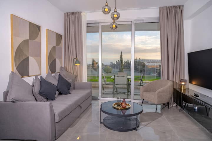 Celeste Suite 203 - Luxury 2 Bedroom Apartment - Limassol