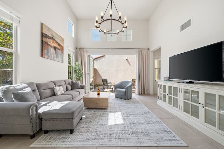 Spacious 4br Irvine Home | Pool & Patio S#41363 - Irvine, CA