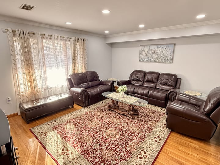 Luxury 3br With Easy Nyc Access - New Dorp - Staten Island NY