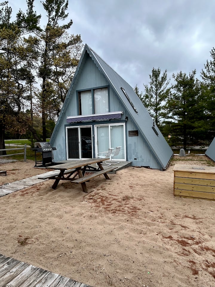Boardwalk Beach Cabin 1 - East Tawas, MI