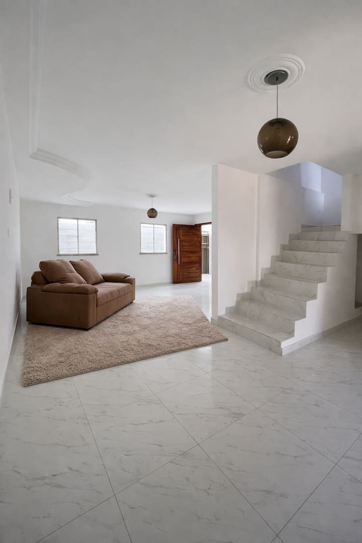 Casa 2 Andares, 5 Minutos Da Praia - Aracaju