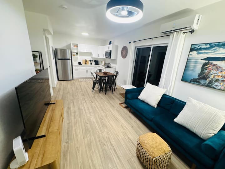 Modern Stay Near Aventura, Brightline & Beach - North Miami Beach